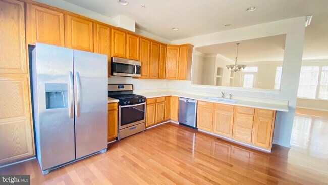 13442 Ansel Terrace - 13442 Ansel Terrace Germantown MD 20874 ...