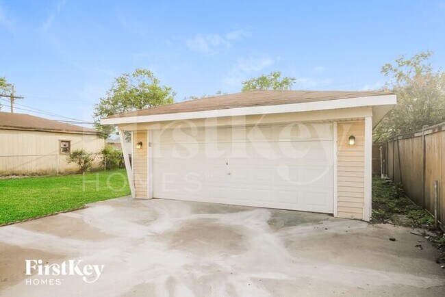 11604 Kenneth Avenue - 11604 Kenneth Ave Alsip IL 60803 | Apartment Finder