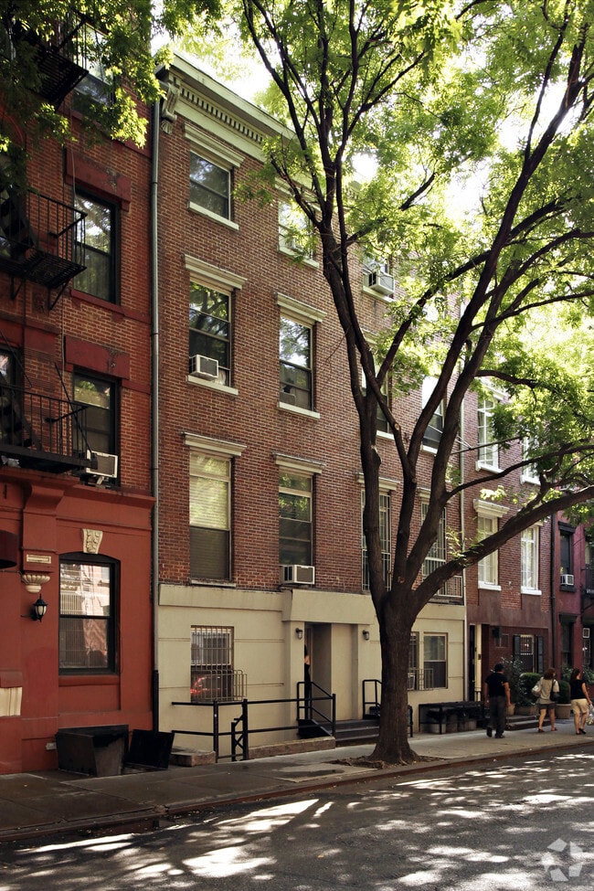 Ninth Street Apartments - 423-425 E 9th St New York NY 10009 ...