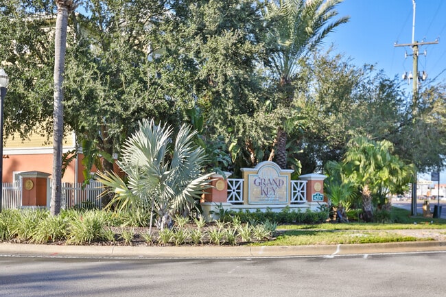 4207 S Dale Mabry Hwy - 4207 S Dale Mabry Hwy Tampa FL 33611 ...