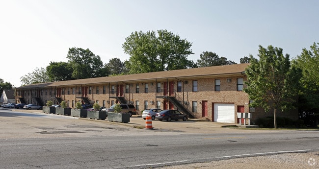 Alexis Apartments - 3156-3164 Azalea Garden Rd Norfolk VA 23513 ...