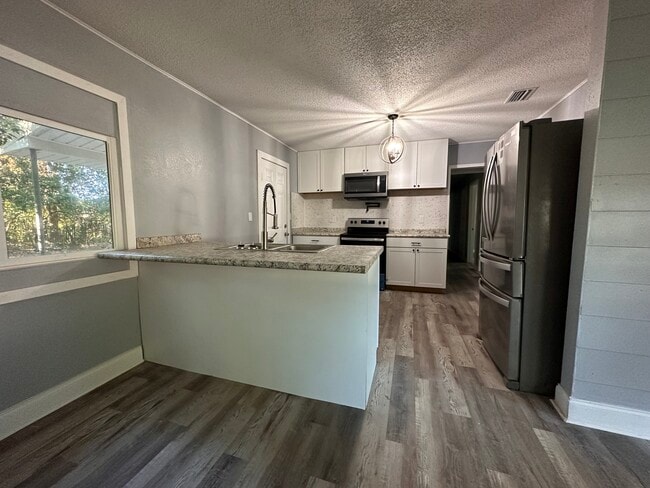 1209 Elizabeth St - 1209 Elizabeth St Waycross GA 31503 | Apartment Finder
