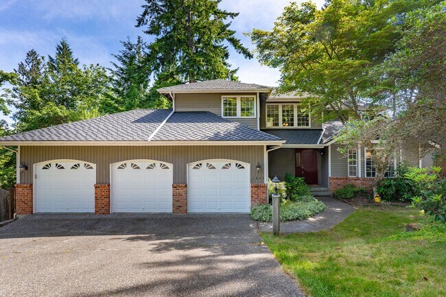 Beautiful 4 Bed 2.5 Bath Home in Sammamish - 1822 221st Pl NE Sammamish ...