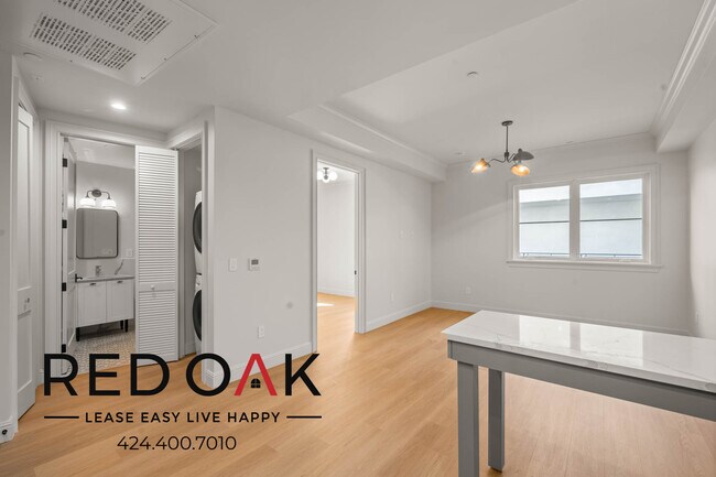 10 Weeks Free Move-in Special! Brand New L... - 1/2 W 3rd St Los ...