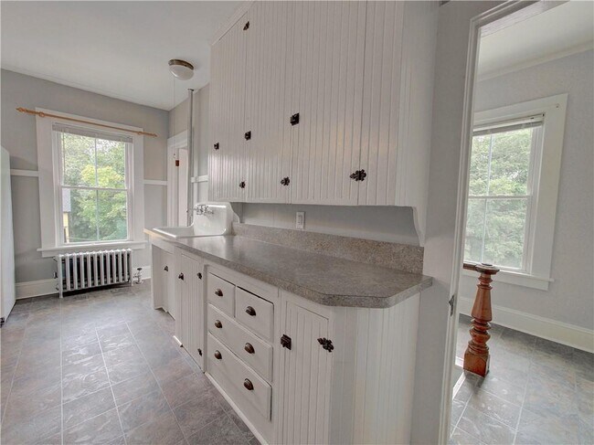 44 High St - 44 High St Hopkinton RI 02804 | Apartment Finder