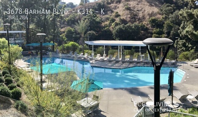 Shared Master Bedroom - 3678 Barham Blvd Los Angeles CA 90068 ...