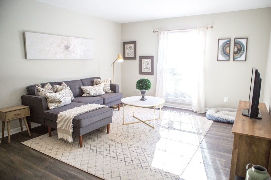 Maple Run Apartments - 2003 Canterwood Dr Charlotte NC 28213 ...