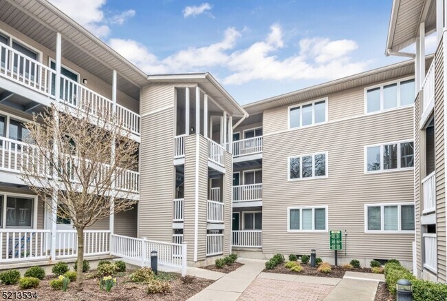 228 Orchard Park - 228 Orchard Park Allendale NJ 07401 | Apartment Finder