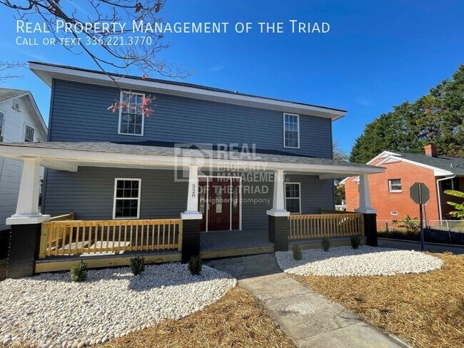 HALF OFF First Month's Rent! Amazing fully... - 528 N Scales St ...