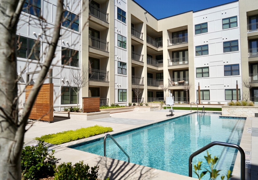 Morada Plano - 1009 14th St Plano TX 75074 | Apartment Finder