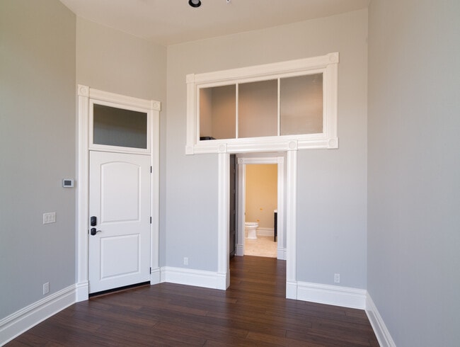 *The Kleinberg Building* - 307 N Pearl St Ellensburg WA 98926 ...