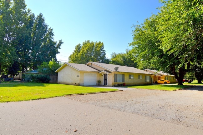 5760 Sunny Ln - 5760 Sunny Ln Anderson CA 96007 | Apartment Finder