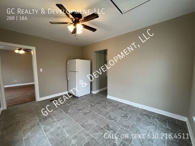 ***UPDATED - MAYWOOD APT / 2 BDRM / ALL UT... - 320 N 7th Ave Maywood ...