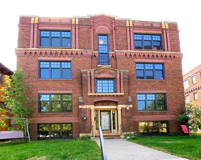 610 Summit Ave - 610 Summit Ave Saint Paul MN 55102 | Apartment Finder