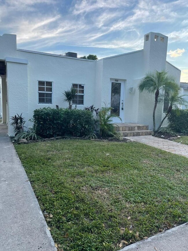 720 Nathan Hale Rd - 720 Nathan Hale Rd West Palm Beach FL 33405 ...