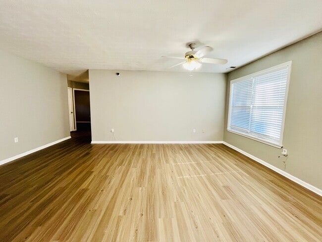 Updated Three Bedroom Ranch in Okolona - 5013 Lea Ann Way Louisville KY ...