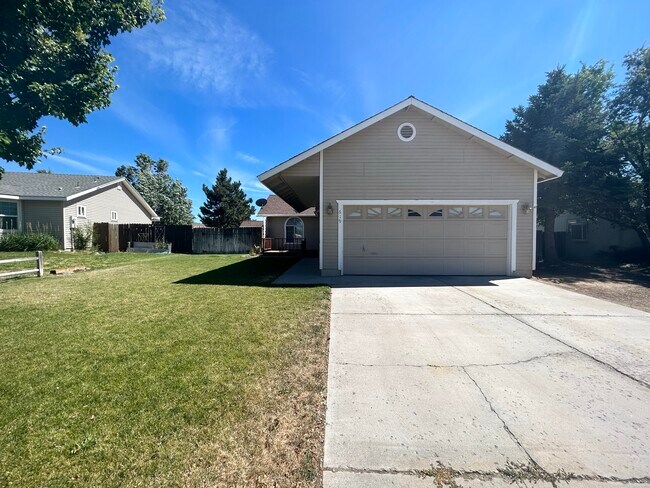 619 Adaline Way - 619 Adaline Way Gardnerville NV 89460 | Apartment Finder