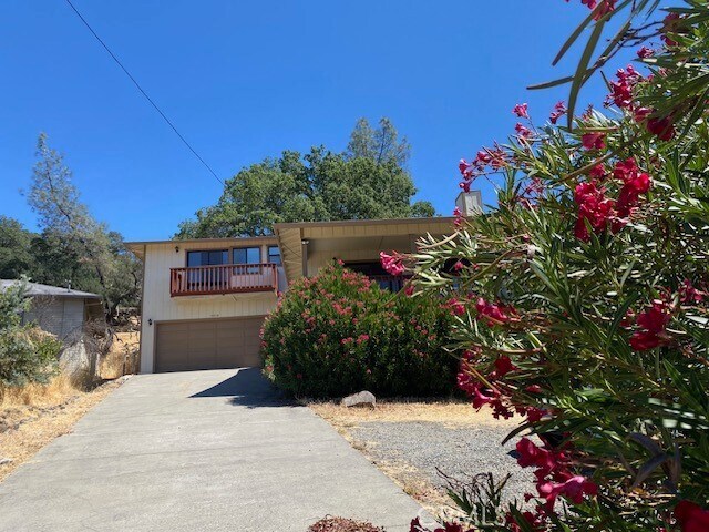 19016 Deer Hill Rd - 19016 Deer Hill Rd Hidden Valley Lake CA 95467 ...