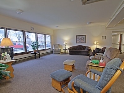 Congress Apartments - 520 Congress St Eau Claire WI 54703 | Apartment ...