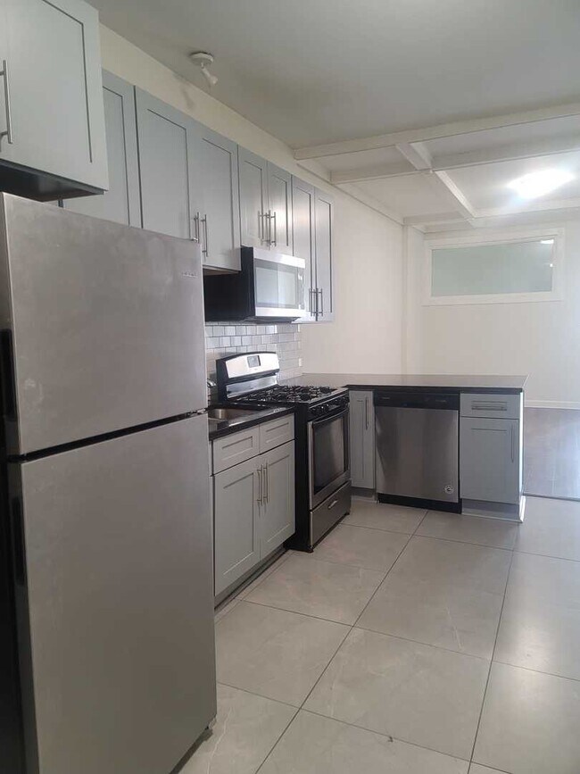 4014 W 26th St - 4014 W 26th St Chicago IL 60623 | Apartment Finder