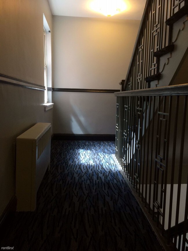 689 W Walnut Ln - 689 W Walnut Ln Philadelphia PA 19144 | Apartment Finder