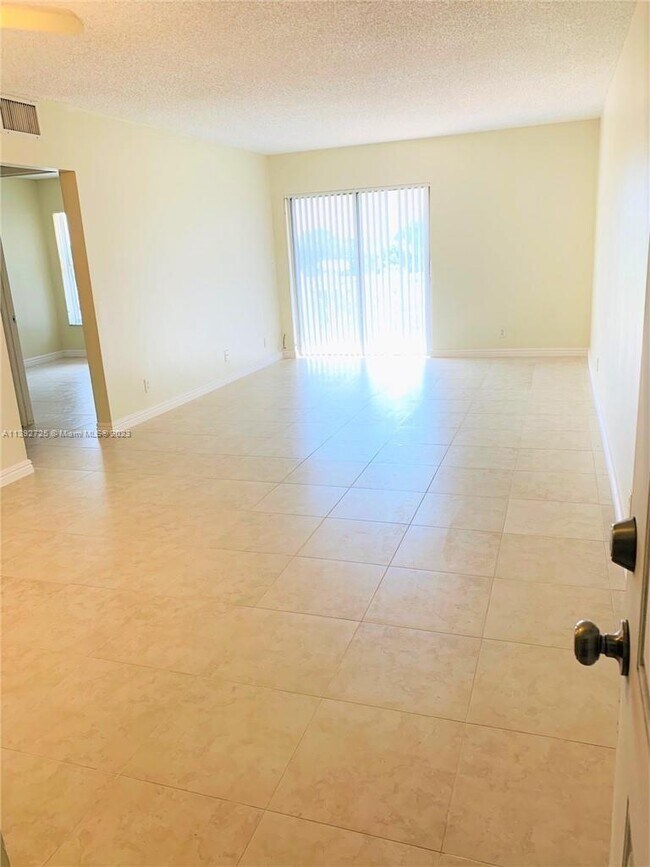 405 S Pine Island Rd - 405 S Pine Island Rd Plantation FL 33324 ...