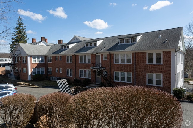 The IVE at Wilton Center - 3 Hubbard Rd Wilton CT 06897 | Apartment Finder