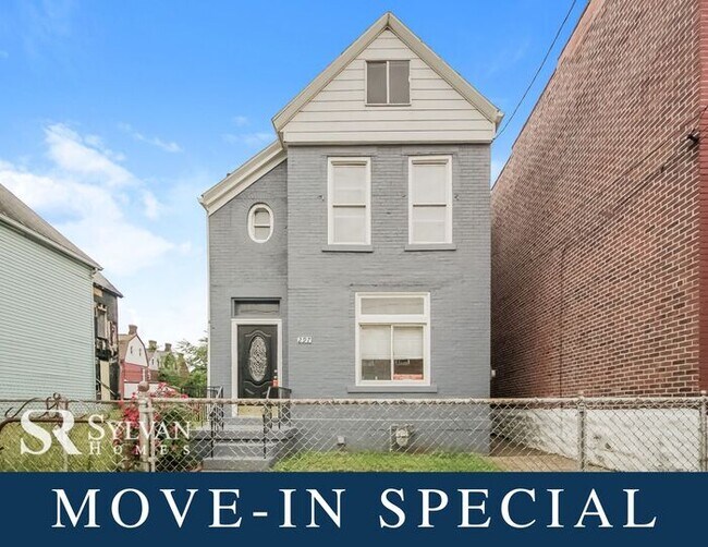 Because location IS everything! - 297 W Elizabeth St Pittsburgh PA ...