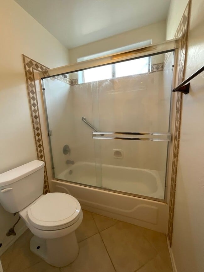Gated community near Sabino Canyon/Tangue Verde - 7370 E Placita Luz de ...