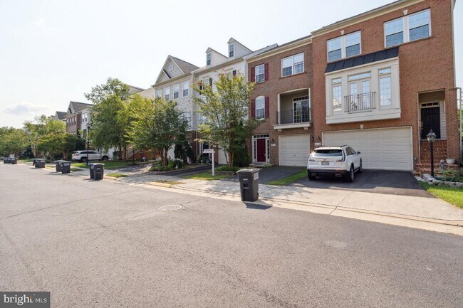 24750 Clock Tower Square - 24750 Clock Tower Square Stone Ridge VA ...