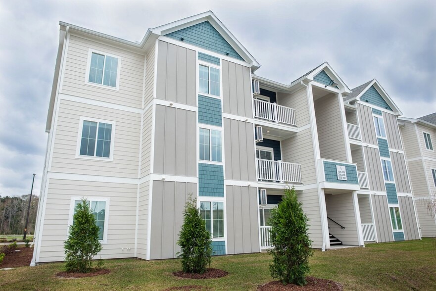 Pointe Grand Savannah - 50 Newport Blvd Port Wentworth GA 31407 ...