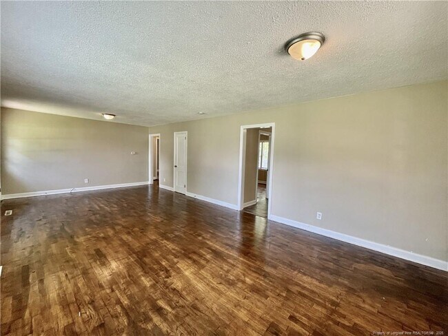 1126 Wellons Dr - 1126 Wellons Dr Fayetteville NC 28304 | Apartment Finder