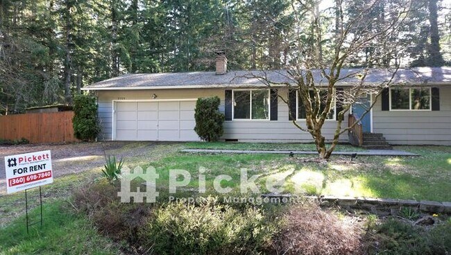 3 Bedroom Lake Symington Rambler - 3729 Redwing Trail NW Bremerton WA ...