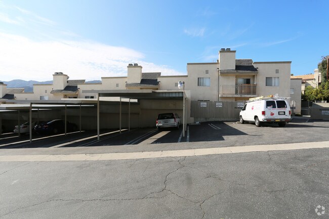 Crescenta Village - 3127 Foothill Blvd La Crescenta CA 91214 ...