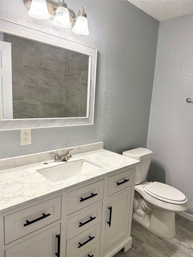 4515 Oxford St - 4515 Oxford St Houston TX 77022 | Apartment Finder