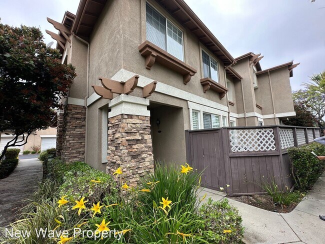 3 br, 2.5 bath House - 17804 Cottonwood Court - 17804 Cottonwood Ct Carson CA 90746 | Apartment ...