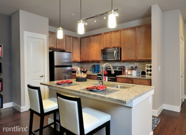 1 br, 1 bath Condo - 6811 S Fry Rd - 6811 S Fry Rd Katy TX 77494 ...