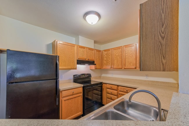 Columbia Commons - 7601 Woodpark Ln Columbia MD 21046 | Apartment Finder