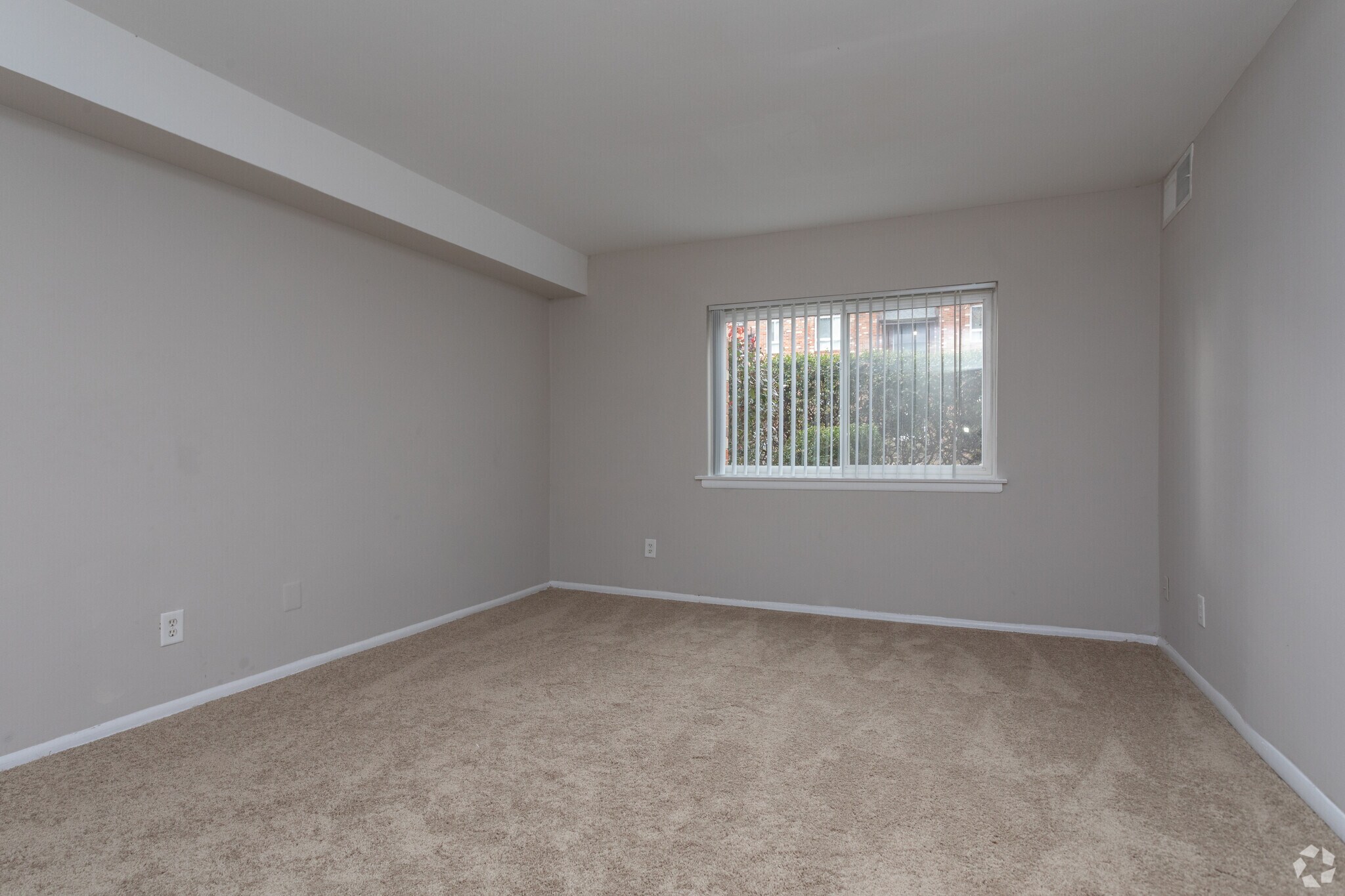 Elevations One - 1905 Stevens Rd Woodbridge VA 22191 | Apartment Finder