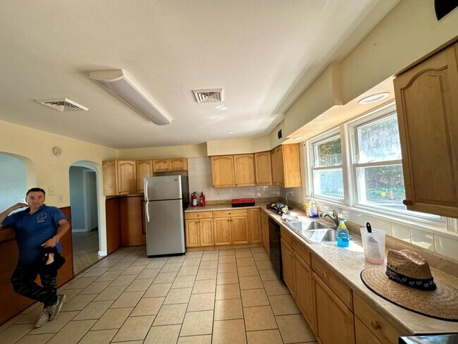 6223 Black Horse Pike - 6223 Black Horse Pike Egg Harbor Township NJ ...