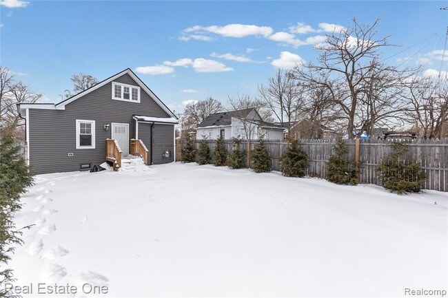 2824 Williams St - 2824 Williams St Detroit MI 48216 | Apartment Finder