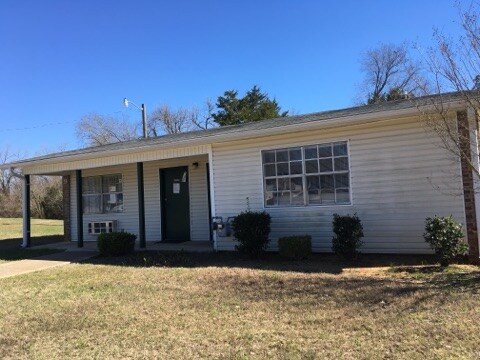 Uniontown - 131 Hare Cir Uniontown AL 36786 | Apartment Finder