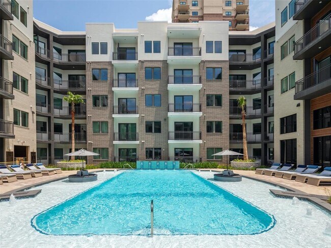 4641 Montrose Blvd - 4641 Montrose Blvd Houston TX 77006 | Apartment Finder