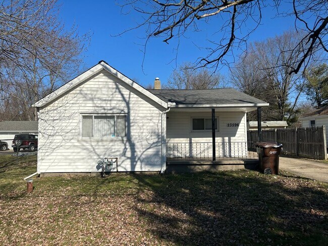 23596 Blackburn Rd - 23596 Blackburn Rd Oakwood Village OH 44146 ...