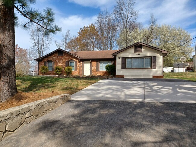 981 Shalimar Dr - 981 Shalimar Dr Winston-Salem NC 27107 | Apartment Finder