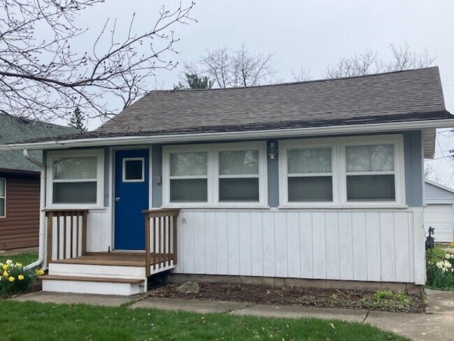 Updated 2 Bedroom Single Family Home in Salem - 24227 76th St Salem WI ...