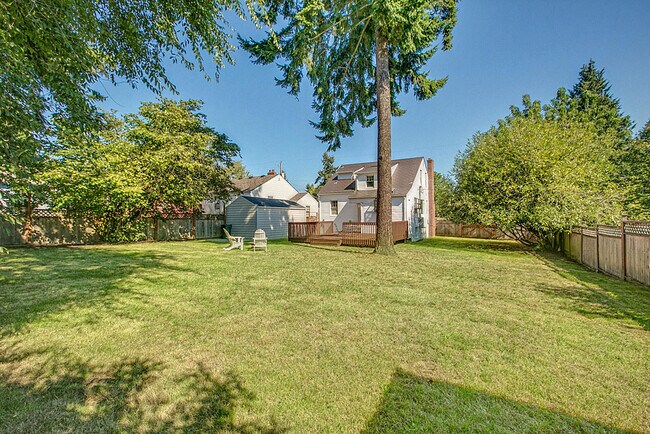 11015 Dayton Ave N - 11015 Dayton Ave N Seattle WA 98133 | Apartment Finder