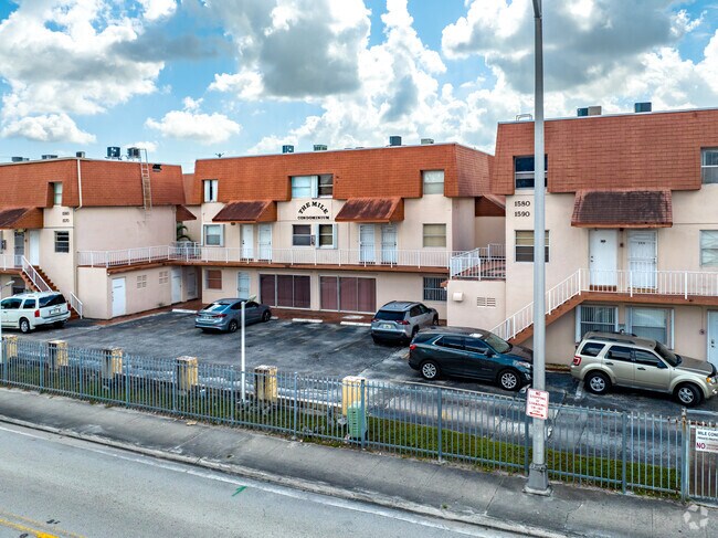 Mile Apartment Condos - 1590 W 46th St Hialeah FL 33012 | Apartment Finder