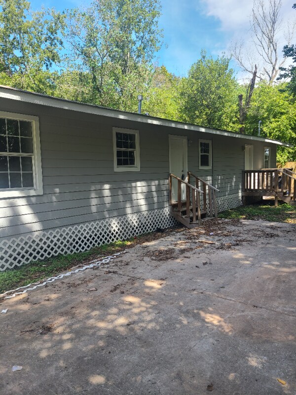 13703 Segrest Dr - 13703 Segrest Dr Houston TX 77047 | Apartment Finder