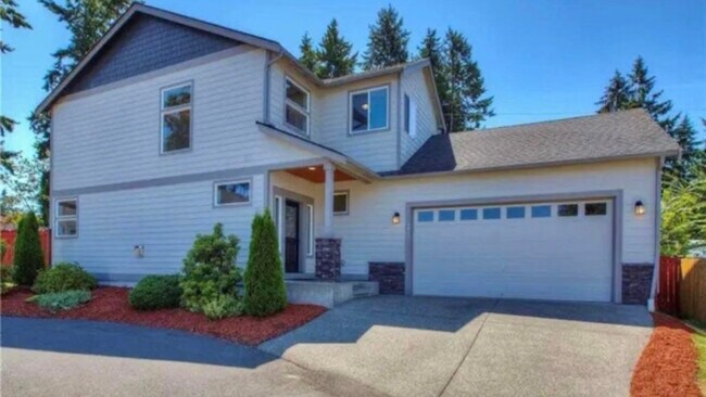 9827 Farwest Dr SW - 9827 Farwest Dr SW Tacoma WA 98498 | Apartment Finder